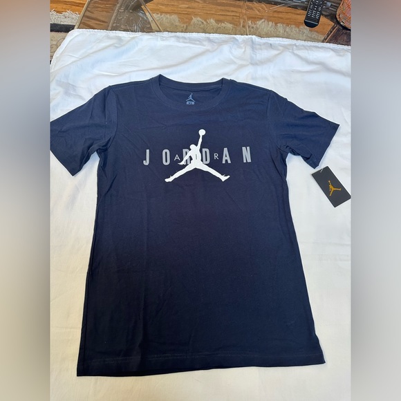 Jordan | Shirts & Tops | Jordan Jumpman Air Cotton Obsidian Tshirt ...